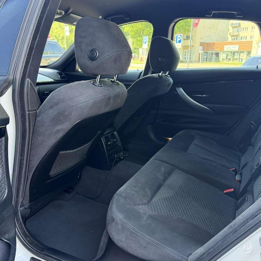 Balts BMW 320 Gran Turismo 2015 Kaišiadorys, ar dzinēja tilpumu 2.00 L un nobraukumu 258 tūkst. km par 14950 €, foto 28 vietnē AUTOMOTO.COM.LV