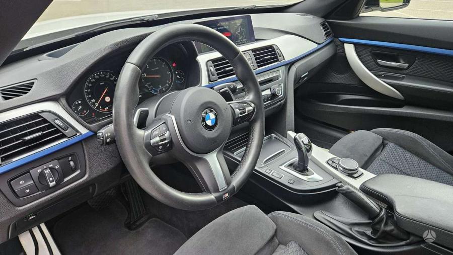 White BMW 320 Gran Turismo 2016 in Elektrenai, with an engine capacity of 2.00 L and mileage of 241 thousand km for 14800 €, photo 12 on AUTOMOTO.COM.LV