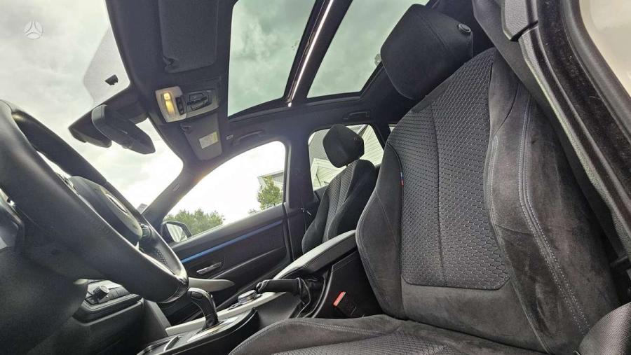 White BMW 320 Gran Turismo 2016 in Elektrenai, with an engine capacity of 2.00 L and mileage of 241 thousand km for 14800 €, photo 14 on AUTOMOTO.COM.LV