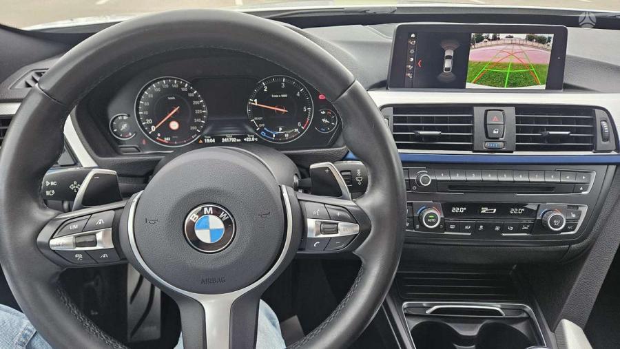 White BMW 320 Gran Turismo 2016 in Elektrenai, with an engine capacity of 2.00 L and mileage of 241 thousand km for 14800 €, photo 17 on AUTOMOTO.COM.LV