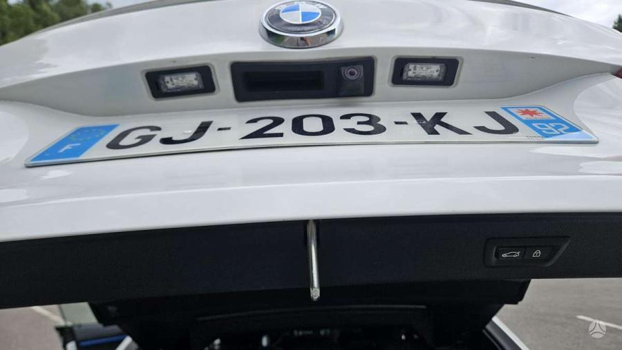 White BMW 320 Gran Turismo 2016 in Elektrenai, with an engine capacity of 2.00 L and mileage of 241 thousand km for 14800 €, photo 23 on AUTOMOTO.COM.LV