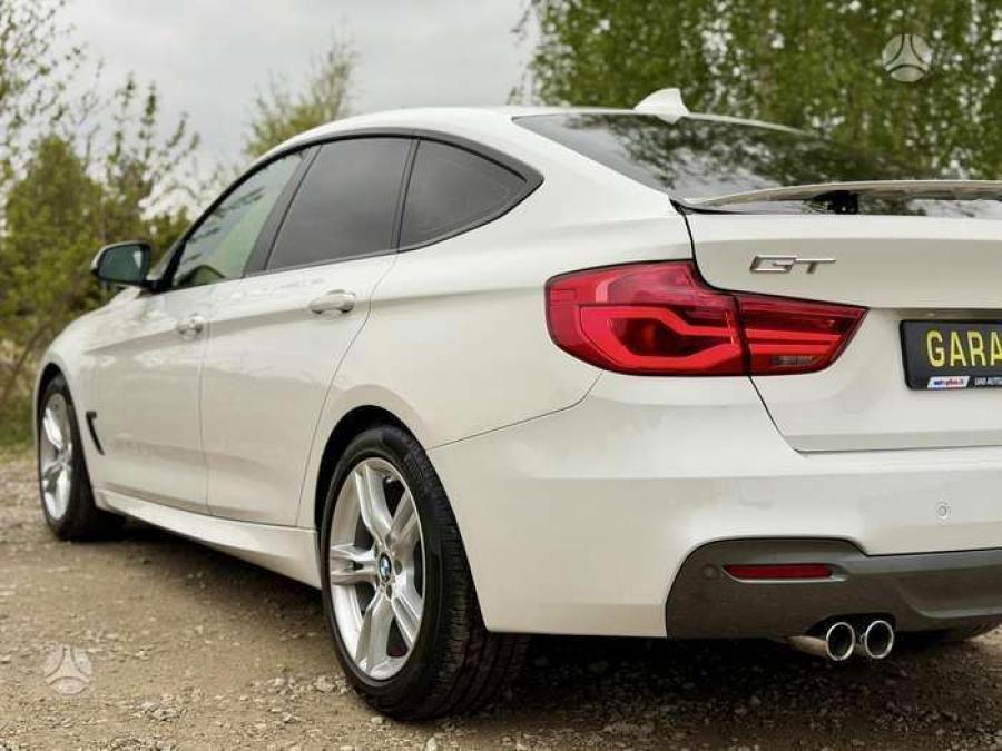 White BMW 320 Gran Turismo 2017 in Siauliai, with an engine capacity of 2.00 L and mileage of 250 thousand km for 16750 €, photo 8 on AUTOMOTO.COM.LV