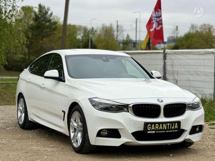 White BMW 320 Gran Turismo 2017 in Siauliai, with an engine capacity of 2.00 L and mileage of 250 thousand km for 16750 €, photo 18 on AUTOMOTO.COM.LV