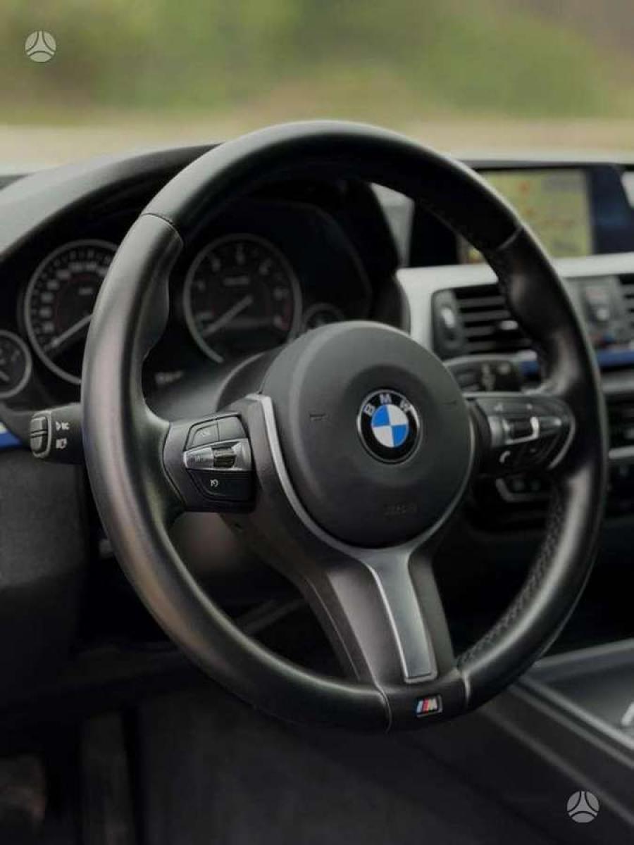 White BMW 320 Gran Turismo 2017 in Siauliai, with an engine capacity of 2.00 L and mileage of 250 thousand km for 16750 €, photo 22 on AUTOMOTO.COM.LV
