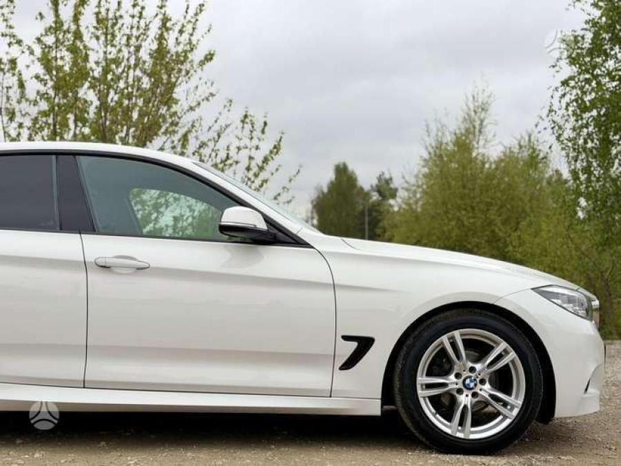 Balts BMW 320 Gran Turismo 2017 Šauļi, ar dzinēja tilpumu 2.00 L un nobraukumu 250 tūkst. km par 16750 €, foto 13 vietnē AUTOMOTO.COM.LV