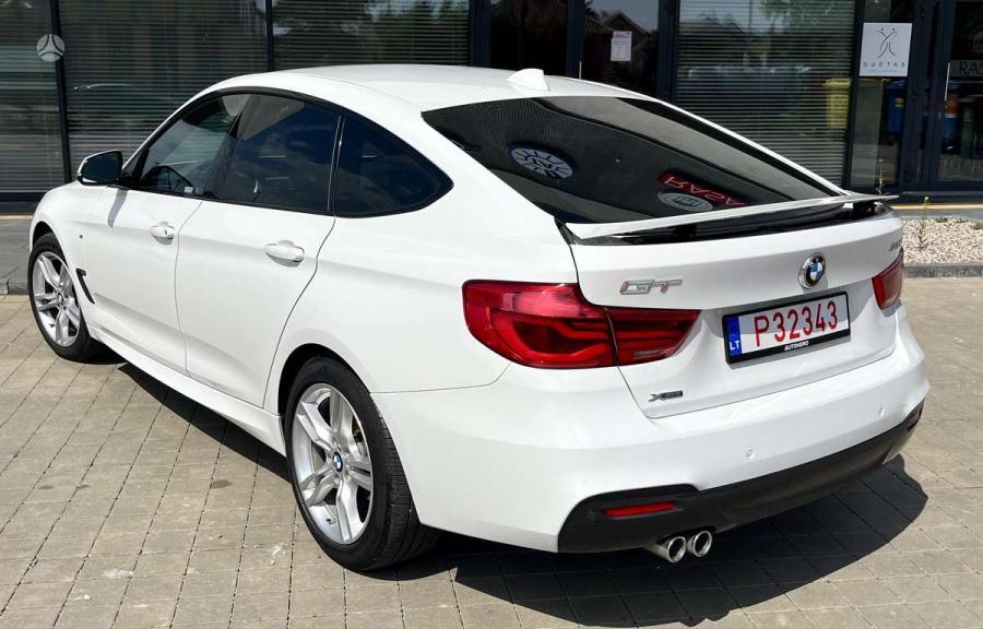 White BMW 320 Gran Turismo 2018 in Kaunas, with an engine capacity of 2.00 L and mileage of 128 thousand km for 17600 €, photo 7 on AUTOMOTO.COM.LV