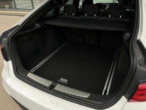 White BMW 320 Gran Turismo 2018 in Kaunas, with an engine capacity of 2.00 L and mileage of 128 thousand km for 17600 €, photo 12 on AUTOMOTO.COM.LV