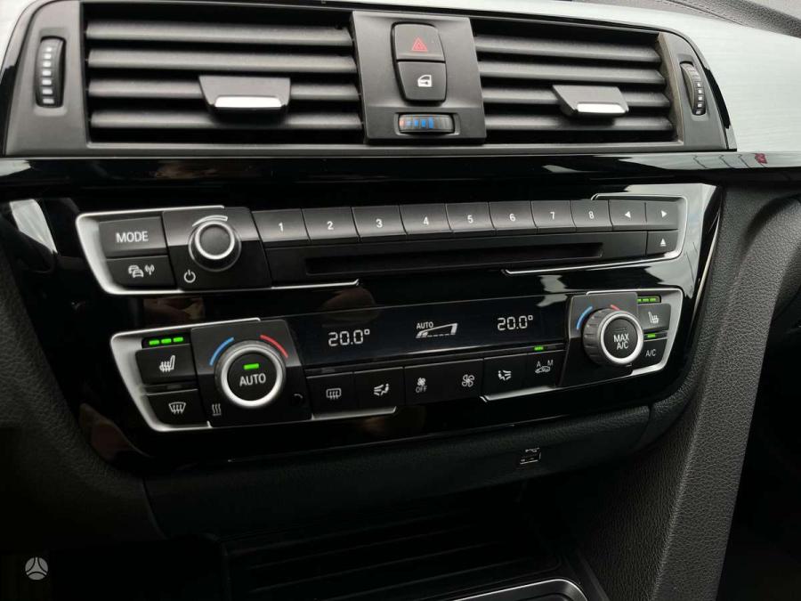 White BMW 320 Gran Turismo 2018 in Kaunas, with an engine capacity of 2.00 L and mileage of 128 thousand km for 17600 €, photo 21 on AUTOMOTO.COM.LV