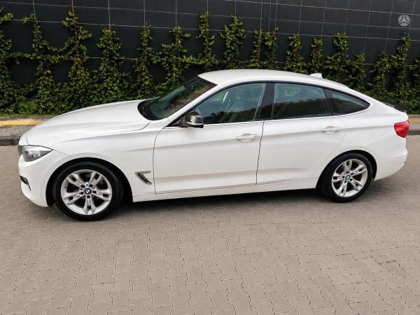 White BMW 320 Gran Turismo 2014 in Klaipeda, with an engine capacity of 2.00 L and mileage of 261 thousand km for 6996 €, photo 1 on AUTOMOTO.COM.LV