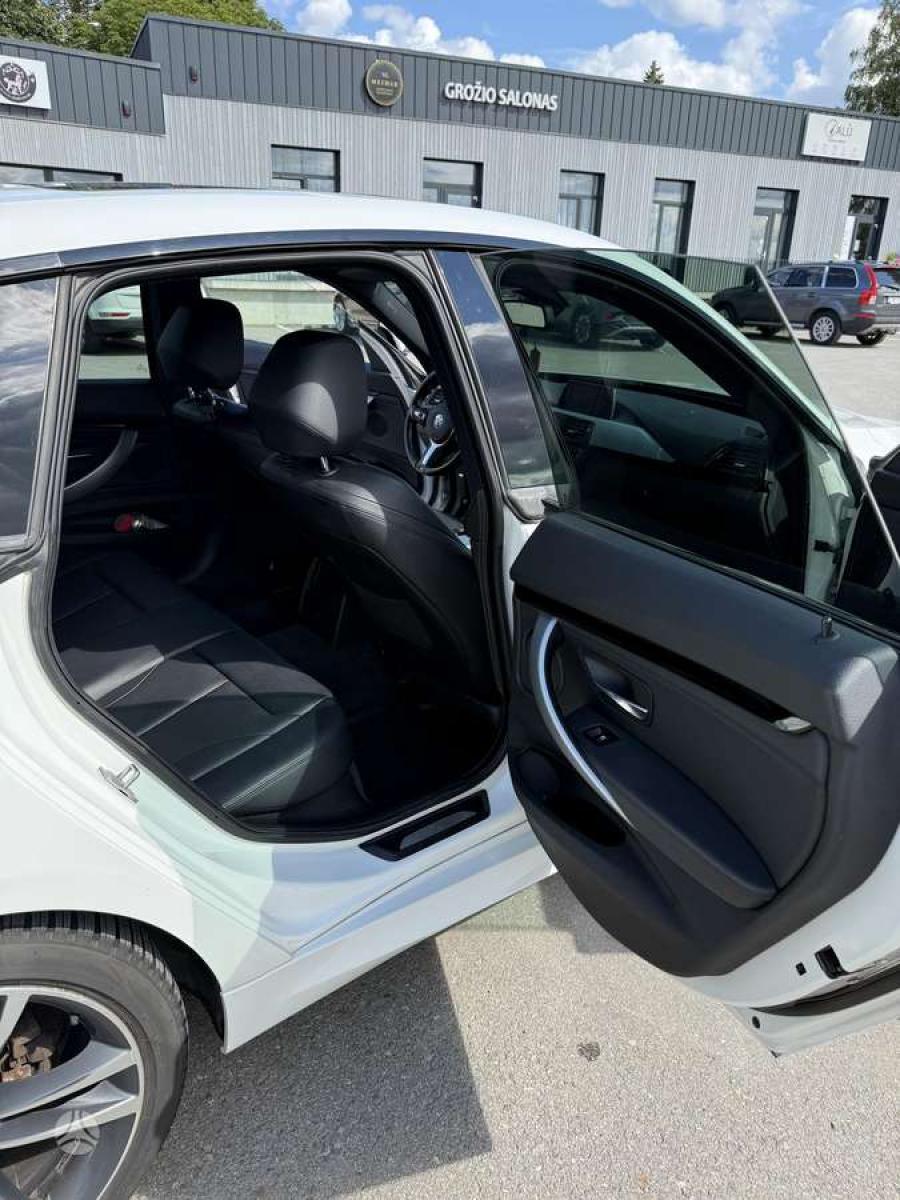 Balts BMW 320 Gran Turismo 2014 Kauņa, ar dzinēja tilpumu 2.00 L un nobraukumu 324 tūkst. km par 9600 €, foto 16 vietnē AUTOMOTO.COM.LV
