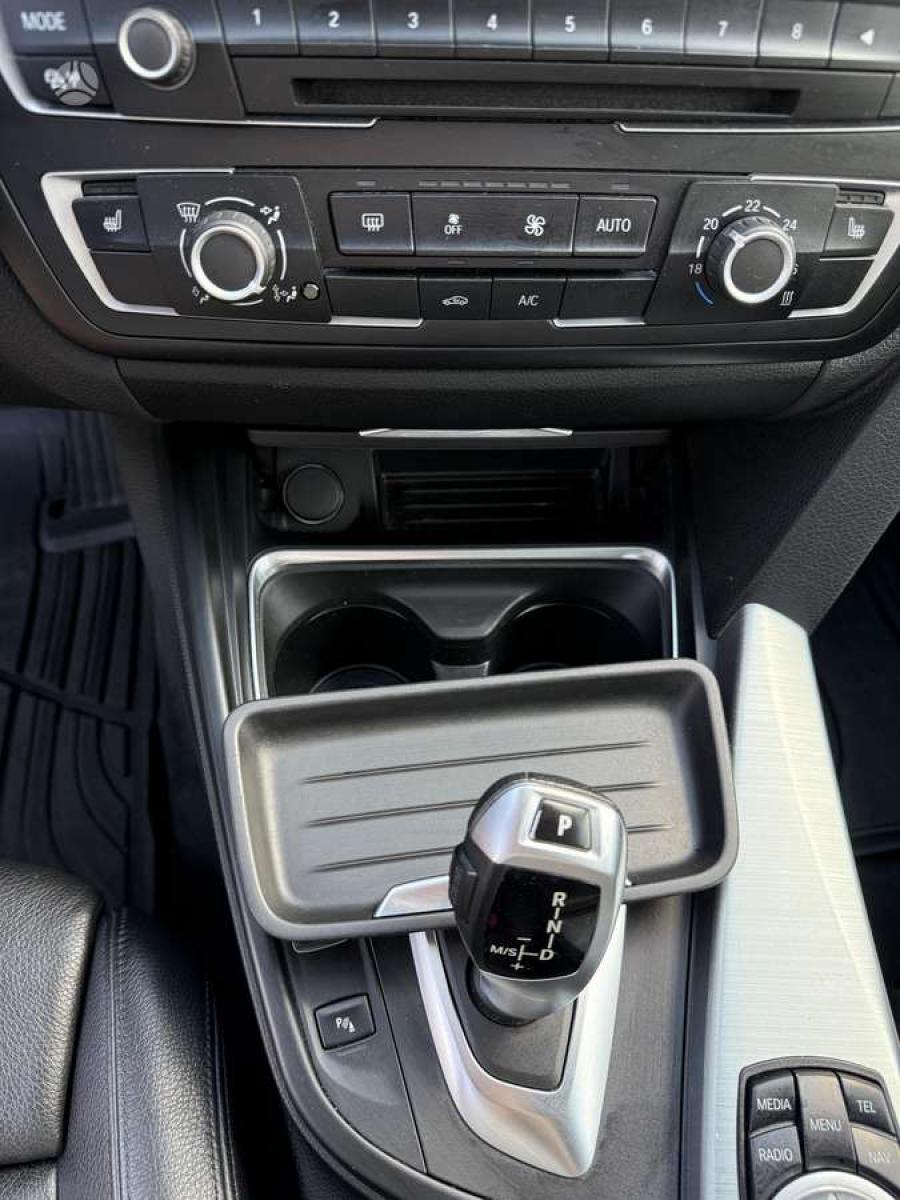 Balts BMW 320 Gran Turismo 2014 Kauņa, ar dzinēja tilpumu 2.00 L un nobraukumu 324 tūkst. km par 9600 €, foto 24 vietnē AUTOMOTO.COM.LV