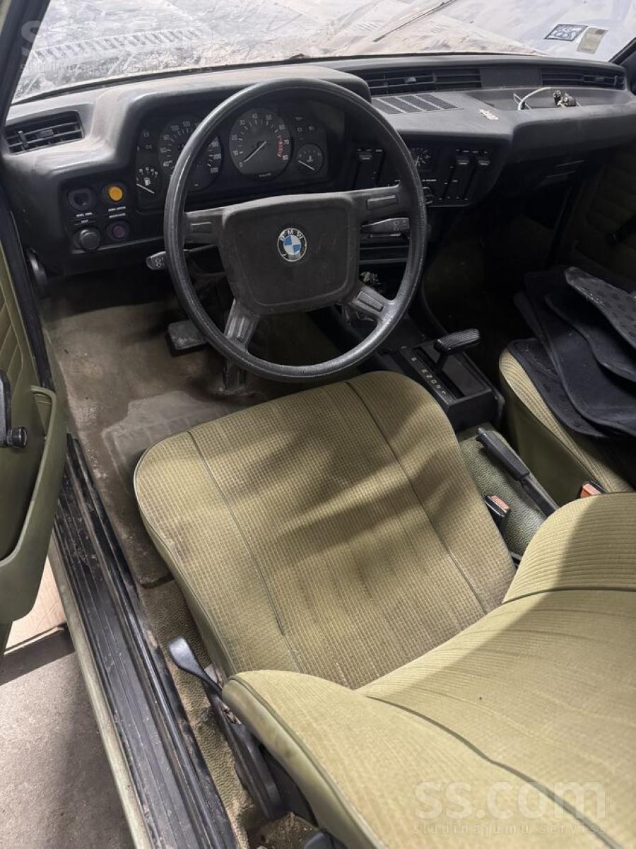 Green BMW 320 1979 in Saldus, with an engine capacity of 2.00 L and mileage of 150 thousand km for 3000 €, photo 11 on AUTOMOTO.COM.LV