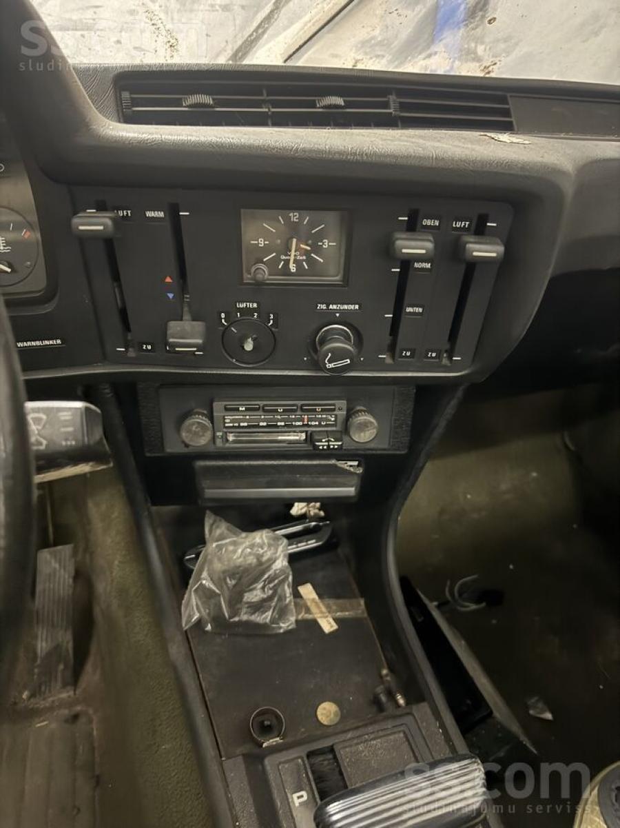 Green BMW 320 1979 in Saldus, with an engine capacity of 2.00 L and mileage of 150 thousand km for 3000 €, photo 13 on AUTOMOTO.COM.LV