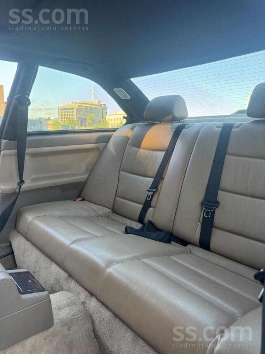 Zaļš BMW 320 1992 Rīga, ar dzinēja tilpumu 2.00 L un nobraukumu 285 tūkst. km par 3499 €, foto 12 vietnē AUTOMOTO.COM.LV