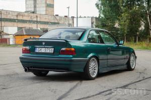 Zaļš BMW 320 1992 Rīga, ar dzinēja tilpumu 2.00 L un nobraukumu 290 tūkst. km par 4499 €, foto 5 vietnē AUTOMOTO.COM.LV