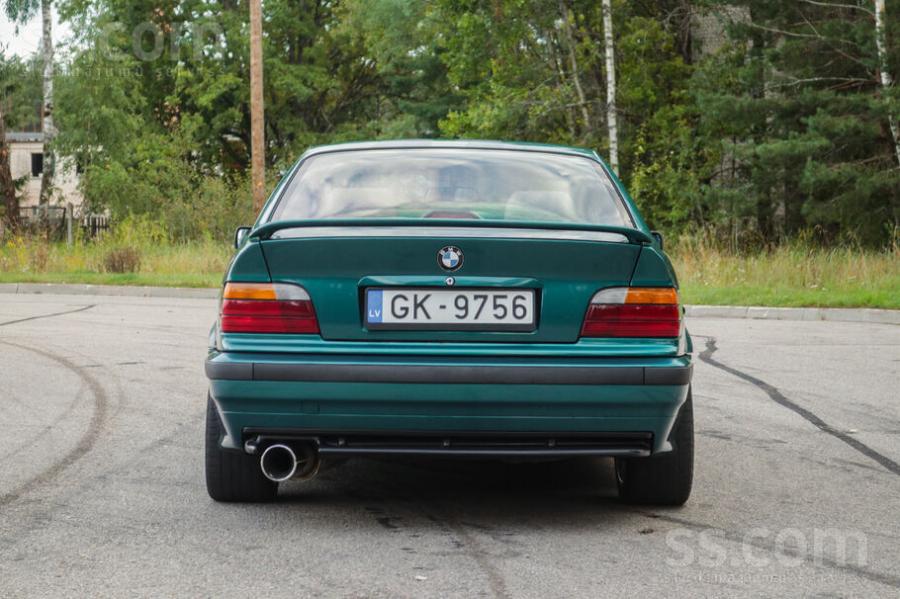 Zaļš BMW 320 1992 Rīga, ar dzinēja tilpumu 2.00 L un nobraukumu 290 tūkst. km par 4499 €, foto 6 vietnē AUTOMOTO.COM.LV