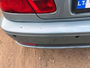 Green BMW 320 2004 in Vilnius, with an engine capacity of 2.00 L and mileage of 314 thousand km for 2600 €, photo 7 on AUTOMOTO.COM.LV