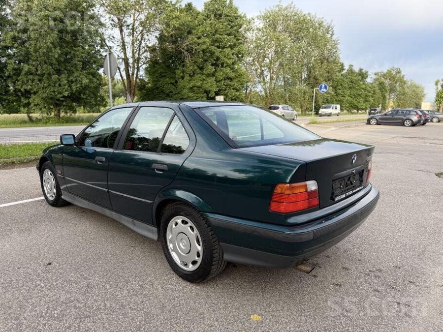 Zaļš BMW 320 1994 Ogre, ar dzinēja tilpumu 2.00 L un nobraukumu 222 tūkst. km par 4499 €, foto 8 vietnē AUTOMOTO.COM.LV