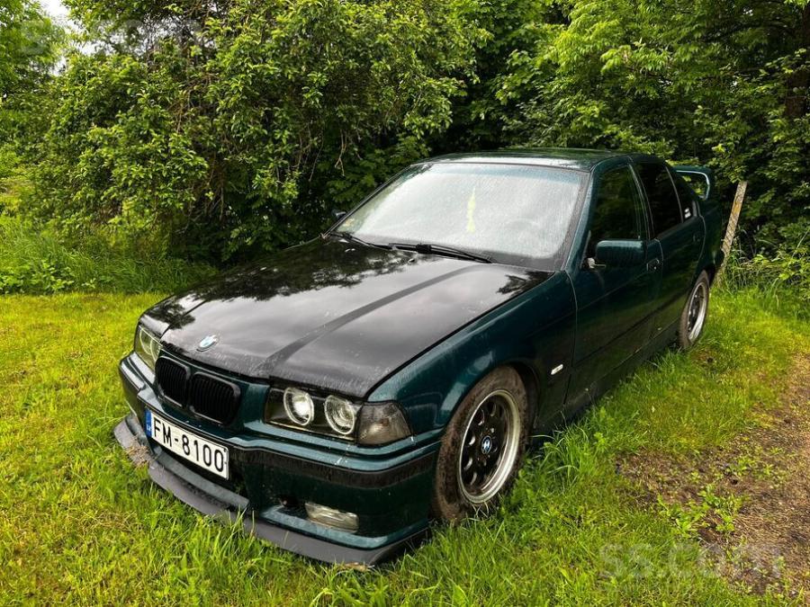 Green BMW 320 1997 in Valmiera, with an engine capacity of 2.00 L and mileage of 340 thousand km for 9700 €, photo 1 on AUTOMOTO.COM.LV