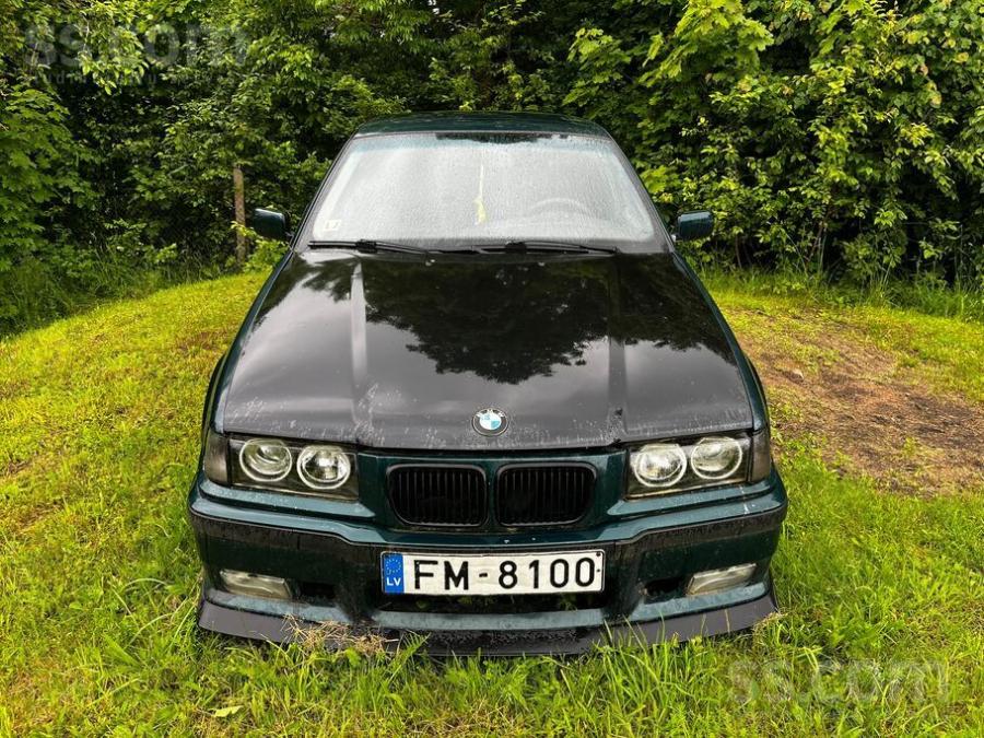 Green BMW 320 1997 in Valmiera, with an engine capacity of 2.00 L and mileage of 340 thousand km for 9700 €, photo 2 on AUTOMOTO.COM.LV