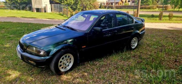 Green BMW 320 1998 in Tukums, with an engine capacity of 2.00 L and mileage of 290 thousand km for 1950 €, photo 1 on AUTOMOTO.COM.LV