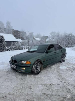 Zaļš BMW 320 2000 Raseiniai, ar dzinēja tilpumu 2.00 L un nobraukumu 260 tūkst. km par 800 €, foto  vietnē AUTOMOTO.COM.LV
