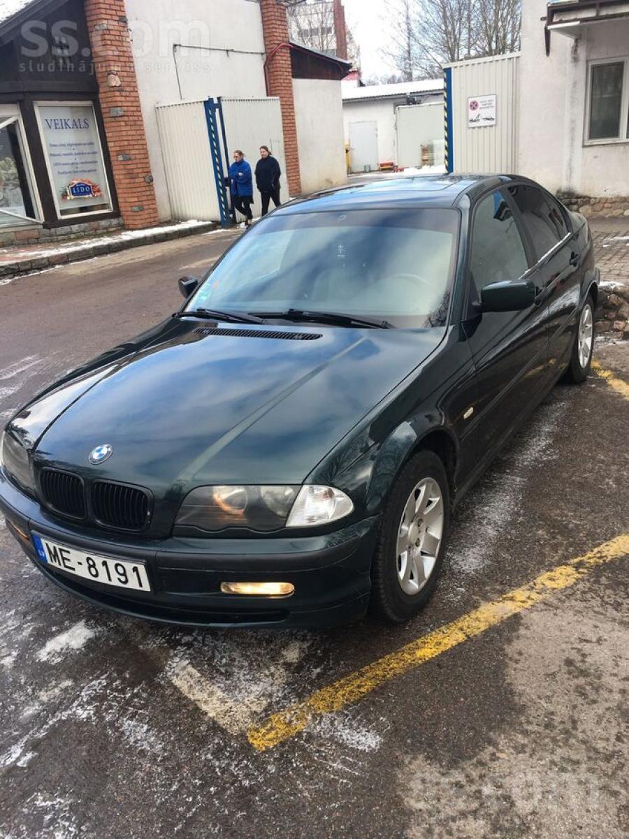Green BMW 320 2001 in Jurmala, with an engine capacity of 2.00 L and mileage of 315 thousand km for 1000 €, photo 1 on AUTOMOTO.COM.LV