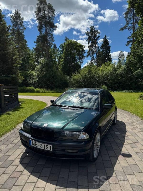 Green BMW 320 2001 in Jelgava, with an engine capacity of 2.00 L and mileage of 320 thousand km for 2200 €, photo 2 on AUTOMOTO.COM.LV