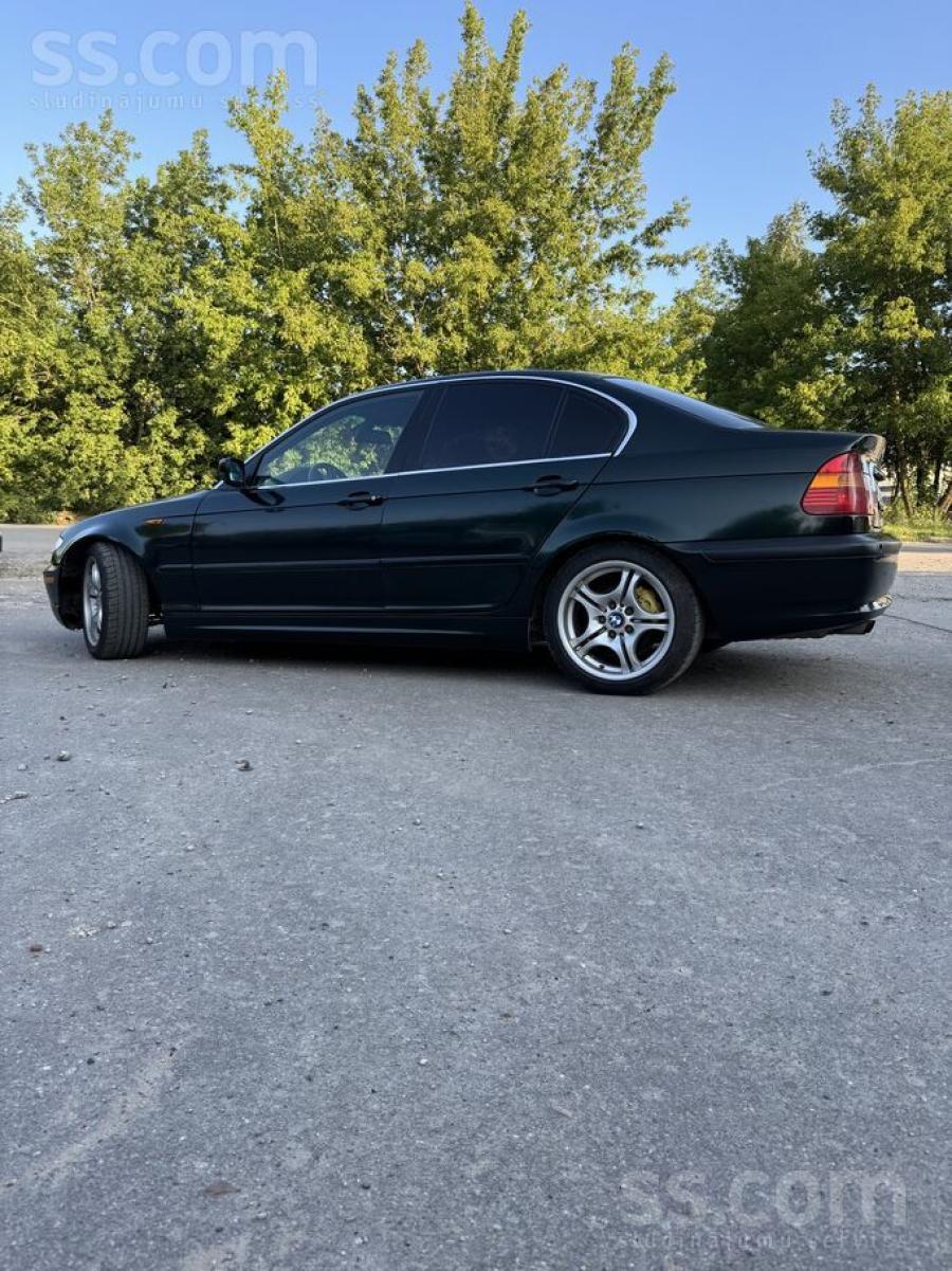 Green BMW 320 2001 in Riga, with an engine capacity of 2.20 L and mileage of 359 thousand km for 3850 €, photo 4 on AUTOMOTO.COM.LV