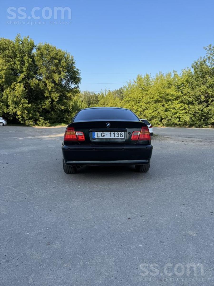 Green BMW 320 2001 in Riga, with an engine capacity of 2.20 L and mileage of 359 thousand km for 3850 €, photo 6 on AUTOMOTO.COM.LV