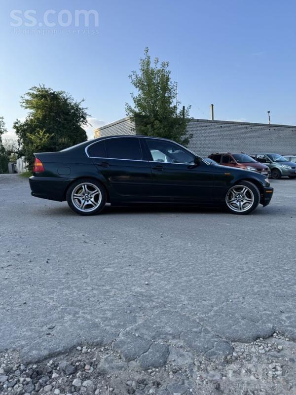 Green BMW 320 2001 in Riga, with an engine capacity of 2.20 L and mileage of 359 thousand km for 3850 €, photo 7 on AUTOMOTO.COM.LV