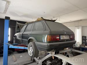 Zaļš BMW 320 1988 Jēkabpils, ar dzinēja tilpumu 2.50 L un nobraukumu 373 tūkst. km par 3500 €, foto 3 vietnē AUTOMOTO.COM.LV