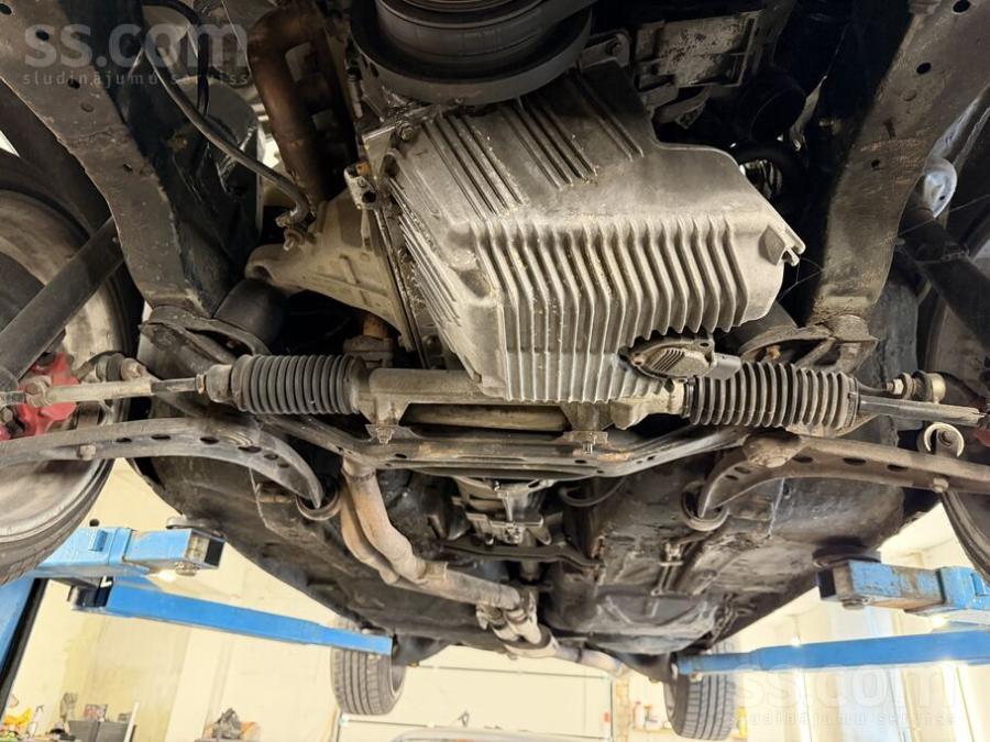 Zaļš BMW 320 1988 Jēkabpils, ar dzinēja tilpumu 2.50 L un nobraukumu 373 tūkst. km par 3500 €, foto 8 vietnē AUTOMOTO.COM.LV