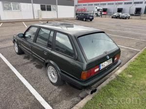Green BMW 320 1988 in Riga, with an engine capacity of 2.50 L and mileage of 380 thousand km for 3500 €, photo 3 on AUTOMOTO.COM.LV