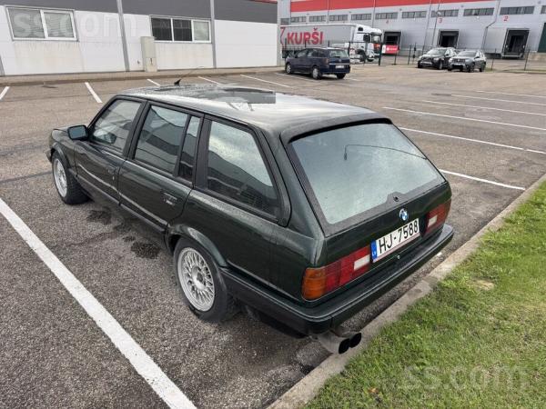 Зеленый БМВ 320 1988 в Рига, объемом двигателя 2.50 л и пробегом 380 тыс. км за 3500 €, фото 3 на AUTOMOTO.COM.LV