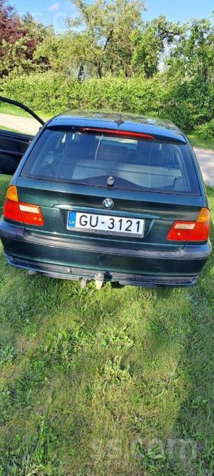 Zaļš BMW 320 2000 Jelgava, ar dzinēja tilpumu 2.00 L un nobraukumu 315 tūkst. km par 1000 €, foto 5 vietnē AUTOMOTO.COM.LV
