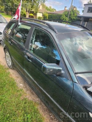 Green BMW 320 2003 in Riga, with an engine capacity of 2.00 L and mileage of 428 thousand km for 550 €, photo 9 on AUTOMOTO.COM.LV