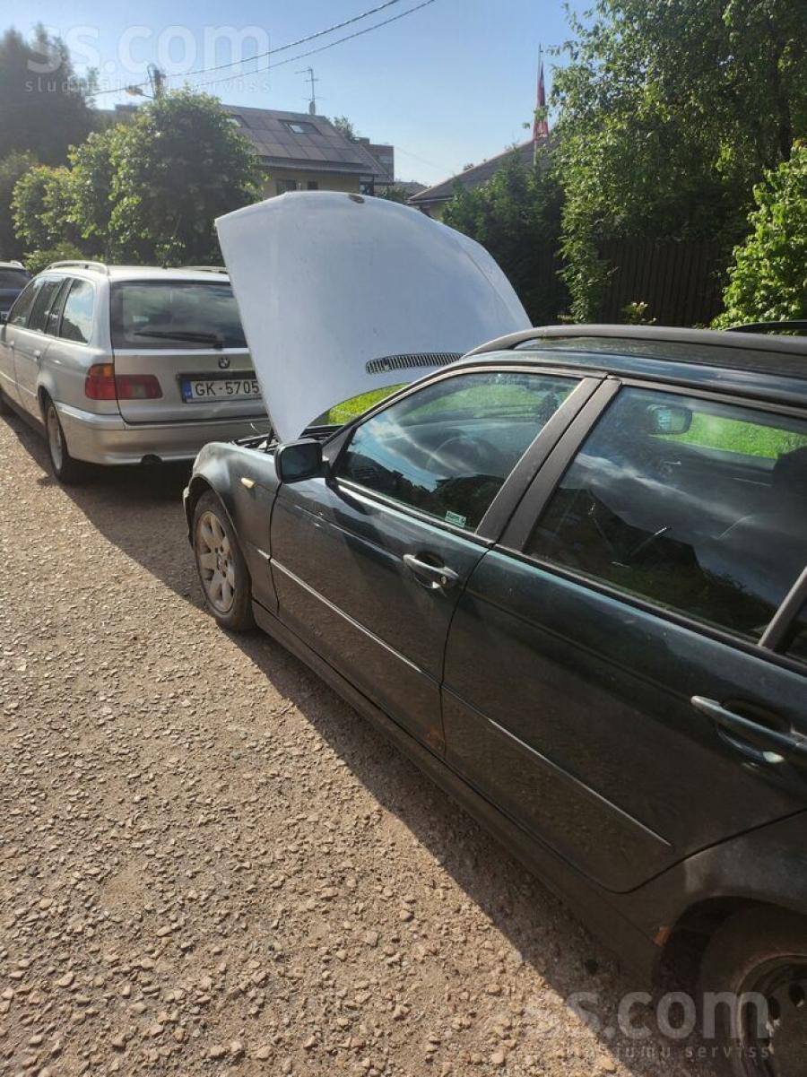 Green BMW 320 2003 in Riga, with an engine capacity of 2.00 L and mileage of 428 thousand km for 550 €, photo 10 on AUTOMOTO.COM.LV