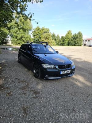 Green BMW 320 2006 in Saldus, with an engine capacity of 2.00 L and mileage of 377 thousand km for 3500 €, photo 3 on AUTOMOTO.COM.LV