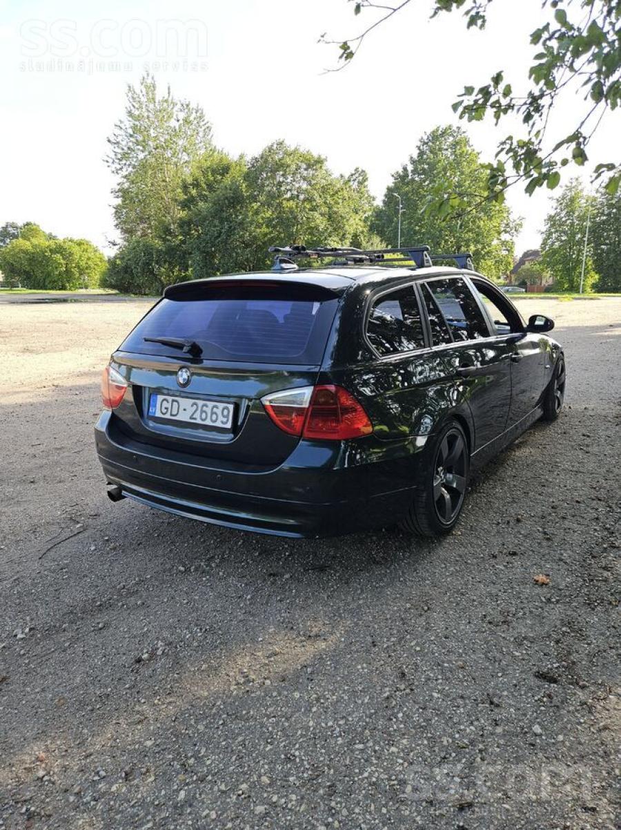 Green BMW 320 2006 in Saldus, with an engine capacity of 2.00 L and mileage of 377 thousand km for 3500 €, photo 5 on AUTOMOTO.COM.LV