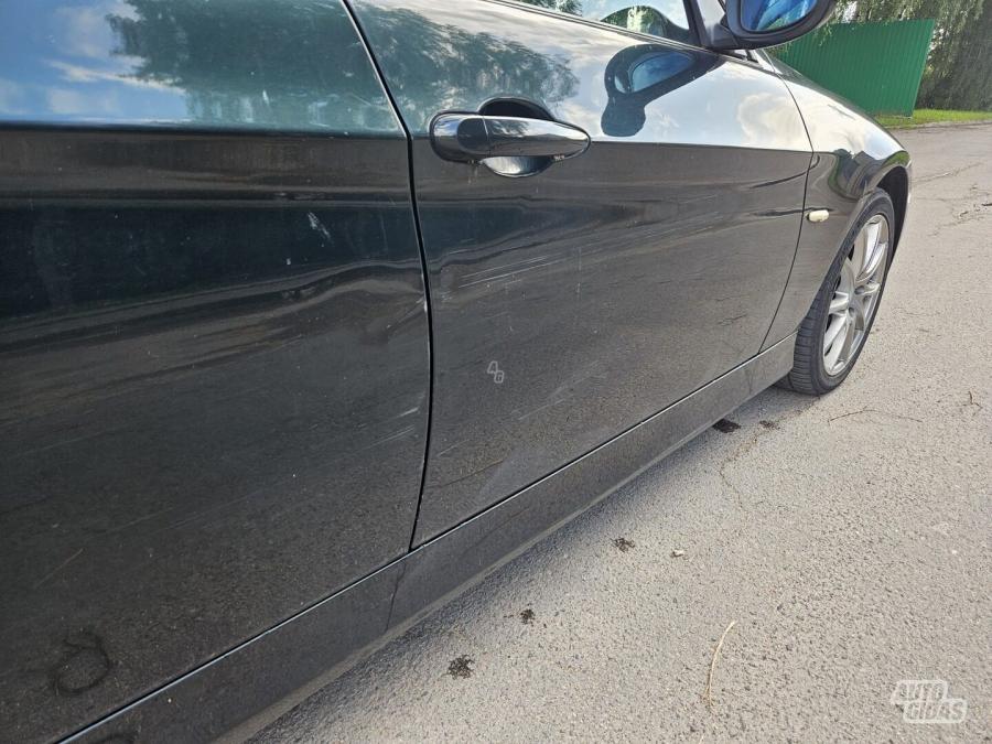 Zaļš BMW 320 2008 Šakiai, ar dzinēja tilpumu 2.00 L un nobraukumu 350 tūkst. km par 3300 €, foto 14 vietnē AUTOMOTO.COM.LV