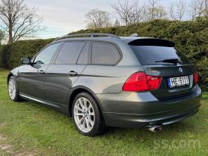 Green BMW 320 2009 in Tukums, with an engine capacity of 2.00 L and mileage of 415 thousand km for 1950 €, photo 4 on AUTOMOTO.COM.LV