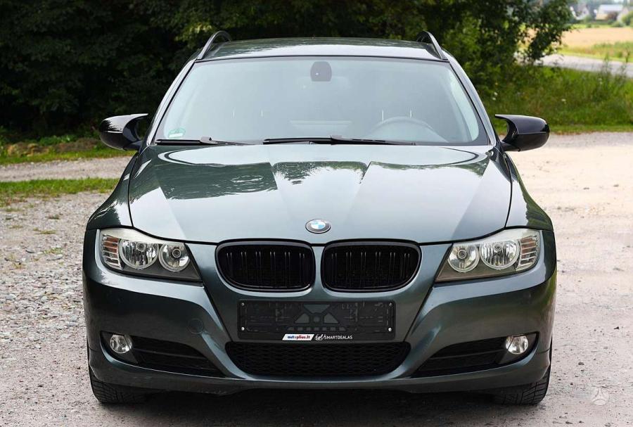 Green BMW 320 2009 in Kretinga, with an engine capacity of 2.00 L and mileage of 228 thousand km for 4699 €, photo 6 on AUTOMOTO.COM.LV