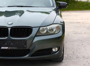 Green BMW 320 2009 in Kretinga, with an engine capacity of 2.00 L and mileage of 228 thousand km for 4699 €, photo 7 on AUTOMOTO.COM.LV
