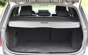 Zaļš BMW 320 2009 Kretinga, ar dzinēja tilpumu 2.00 L un nobraukumu 228 tūkst. km par 4699 €, foto 16 vietnē AUTOMOTO.COM.LV