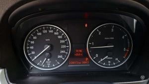 Zaļš BMW 320 2009 Kretinga, ar dzinēja tilpumu 2.00 L un nobraukumu 228 tūkst. km par 4699 €, foto 33 vietnē AUTOMOTO.COM.LV