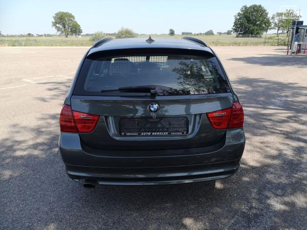 Green BMW 320 2010 in Marijampole, with an engine capacity of 2.00 L and mileage of 288 thousand km for 4099 €, photo 6 on AUTOMOTO.COM.LV