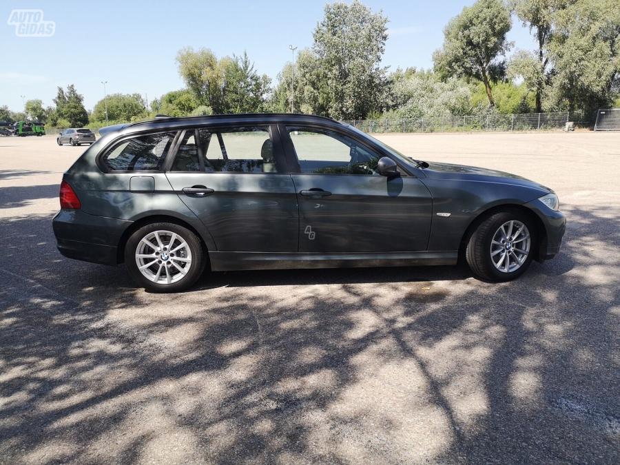 Zaļš BMW 320 2010 Marijampole, ar dzinēja tilpumu 2.00 L un nobraukumu 288 tūkst. km par 4099 €, foto 9 vietnē AUTOMOTO.COM.LV