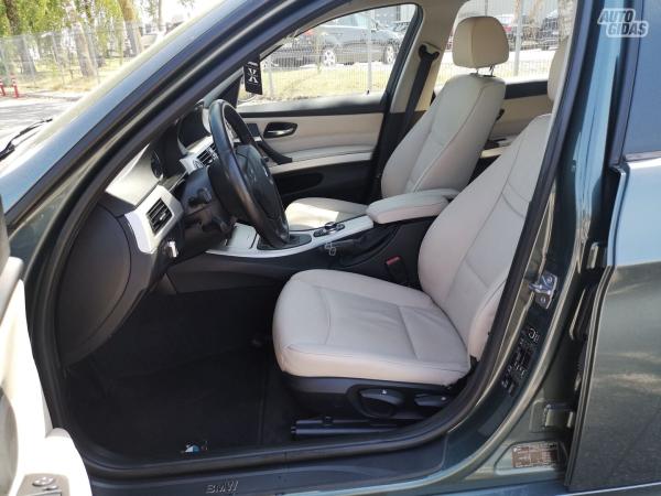 Green BMW 320 2010 in Marijampole, with an engine capacity of 2.00 L and mileage of 288 thousand km for 4099 €, photo 10 on AUTOMOTO.COM.LV