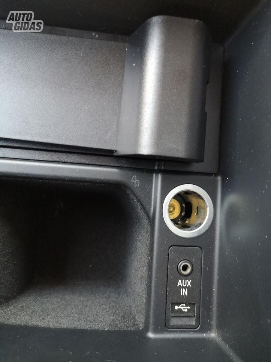 Zaļš BMW 320 2010 Marijampole, ar dzinēja tilpumu 2.00 L un nobraukumu 288 tūkst. km par 4099 €, foto 19 vietnē AUTOMOTO.COM.LV